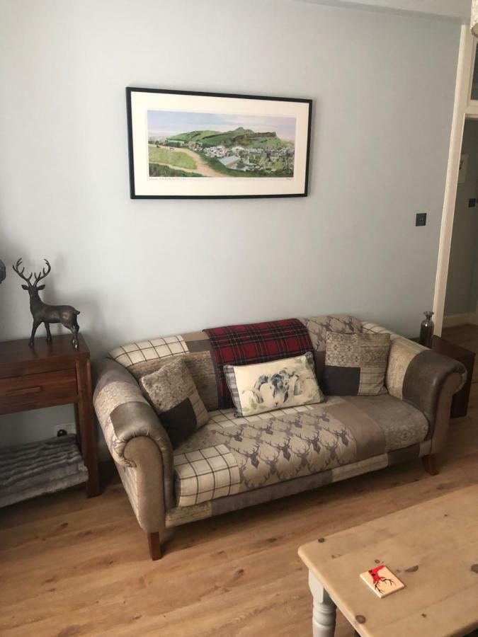 The Abbeyhill Bonnie Thistle Edinburgh United Kingdom book Apartment 2025 Prices